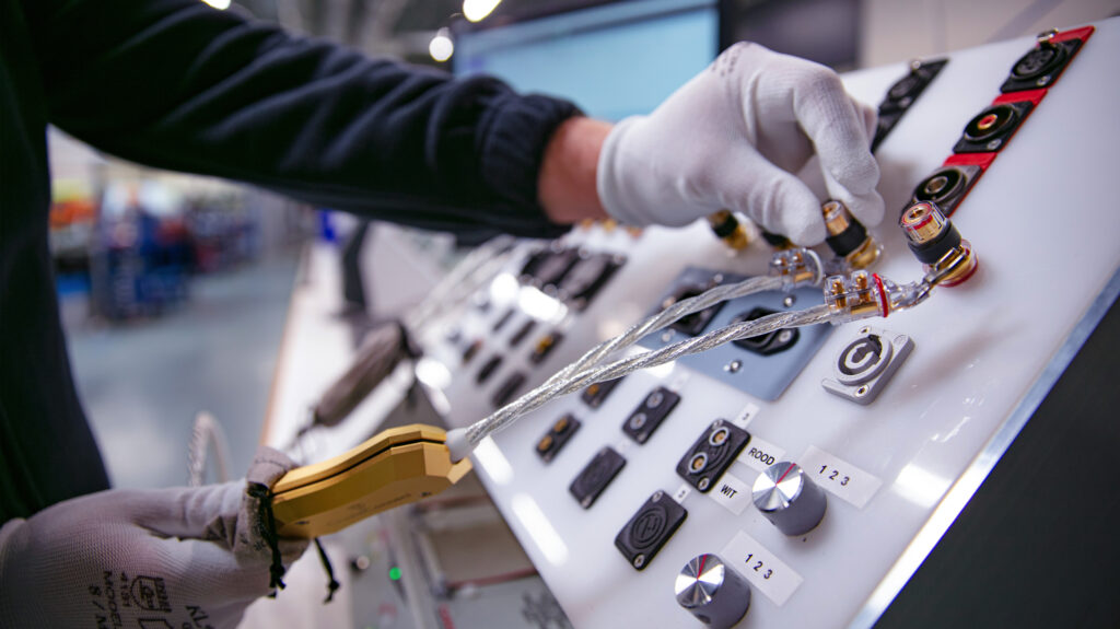 Distributor login - Crystal Cable